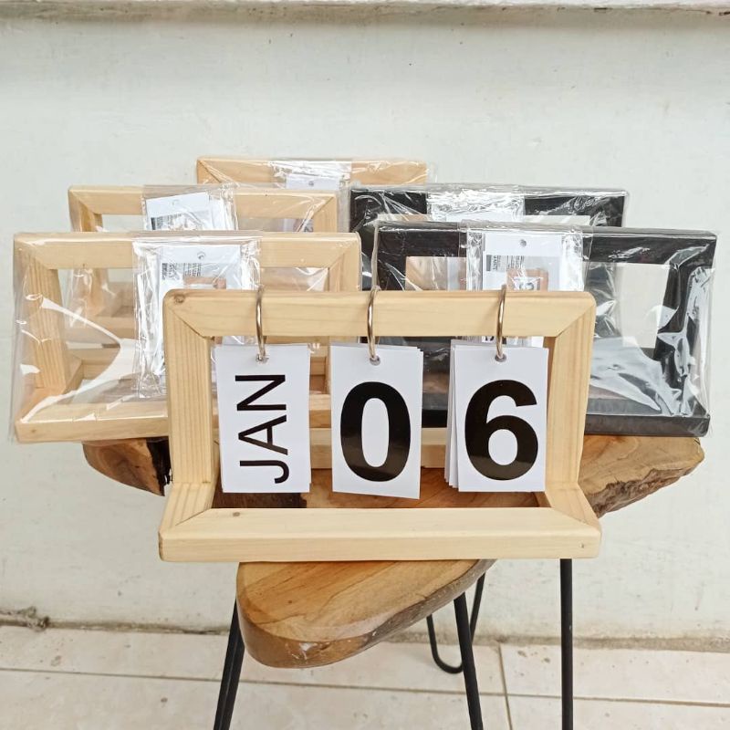 Jual kalender kayu | Shopee Indonesia