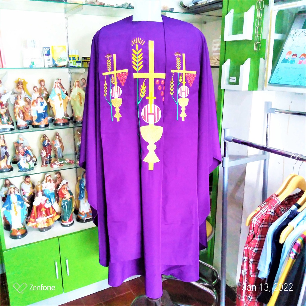 Jual Jubah Imam Katolik/Kasula Pastor/Kasula Imam Katolik 014/Priest ...