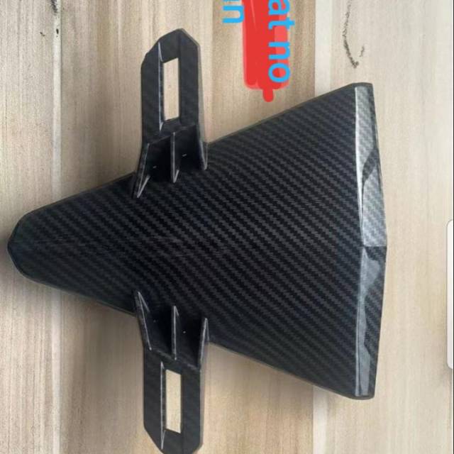 Jual Cover tutup tameng plat no depan dasi plat no depan carbon honda beat esp fi new/beat ...