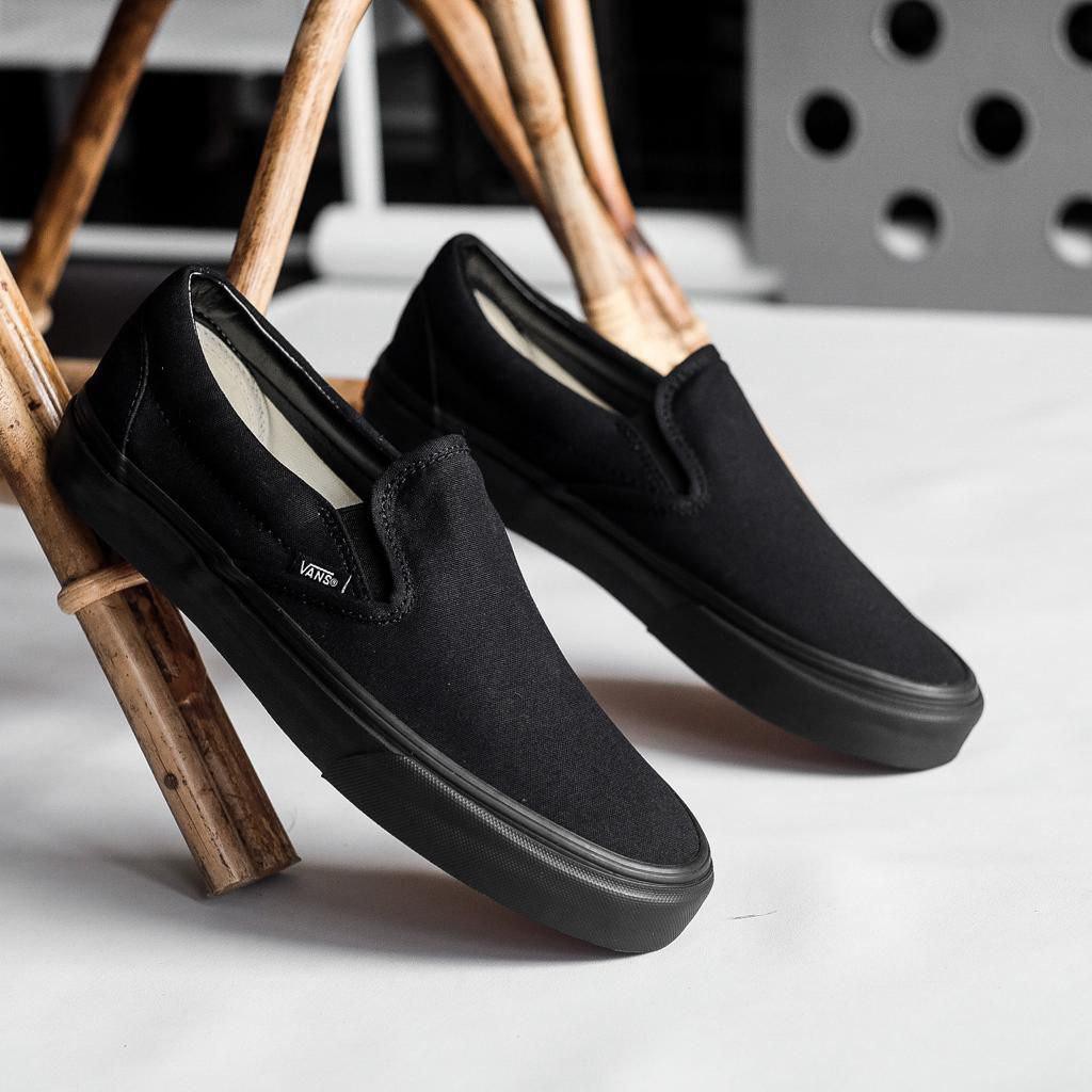 Jual Vans Slip On Classic All Black Global Market | Shopee Indonesia