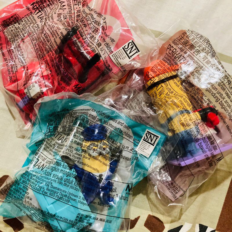 Jual hadiah happy meal mcd mcdonald minion | Shopee Indonesia