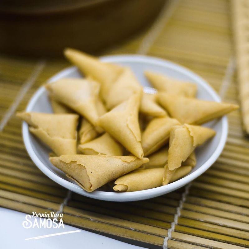 Jual SAMOSA KERING ABON AYAM 250 gr / SAMOSA SARIKAYA / KURNIA RASA ...