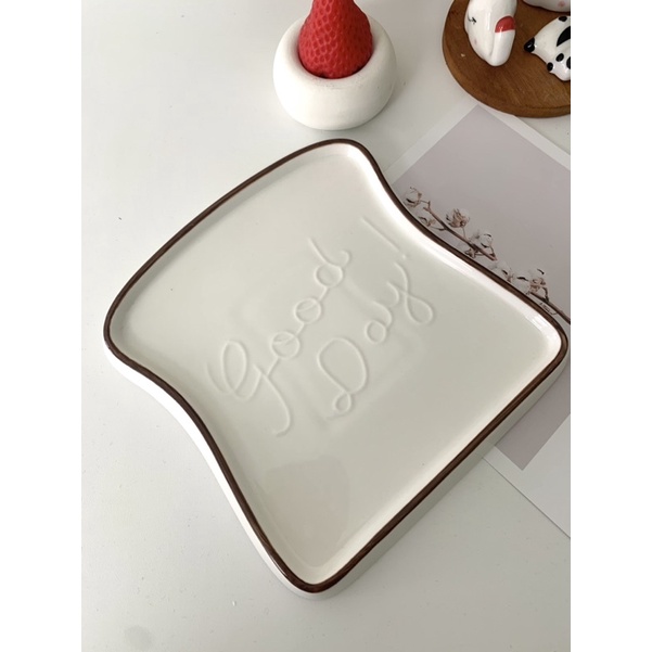 Jual Piring keramik bentuk roti / toast bread plate GOOD DAY ceramic ...