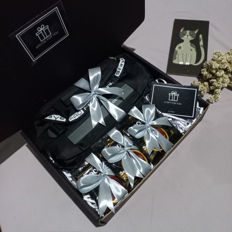 Jual MEN GIFT BOX PREMIUM BLACK SERIES HAMPERS COWOK AESTHETIC KADO ...