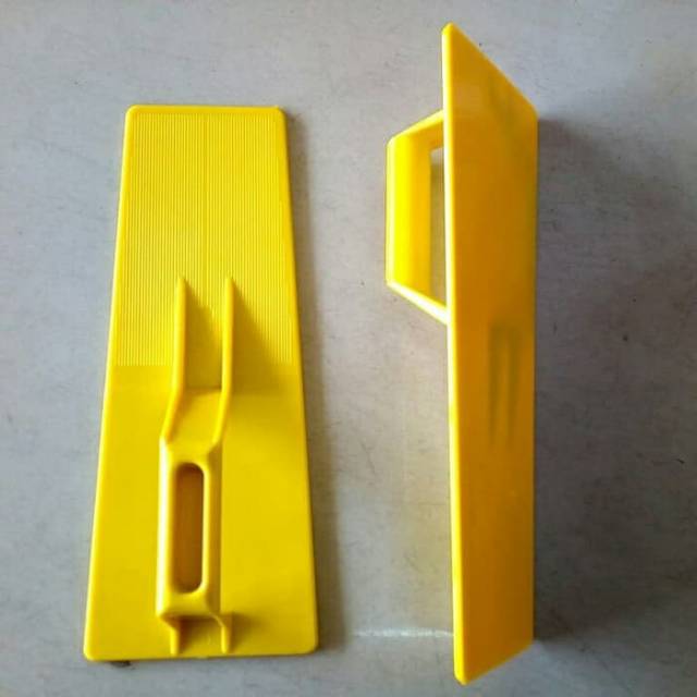 Jual sendok semen plastik pvc/ roskam raskam / trowel plaster plester ...