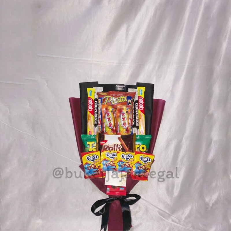 Jual Bouquet Jajan / Buket Jajan / Bucket Jajan / Kado Wisuda / Kado ...