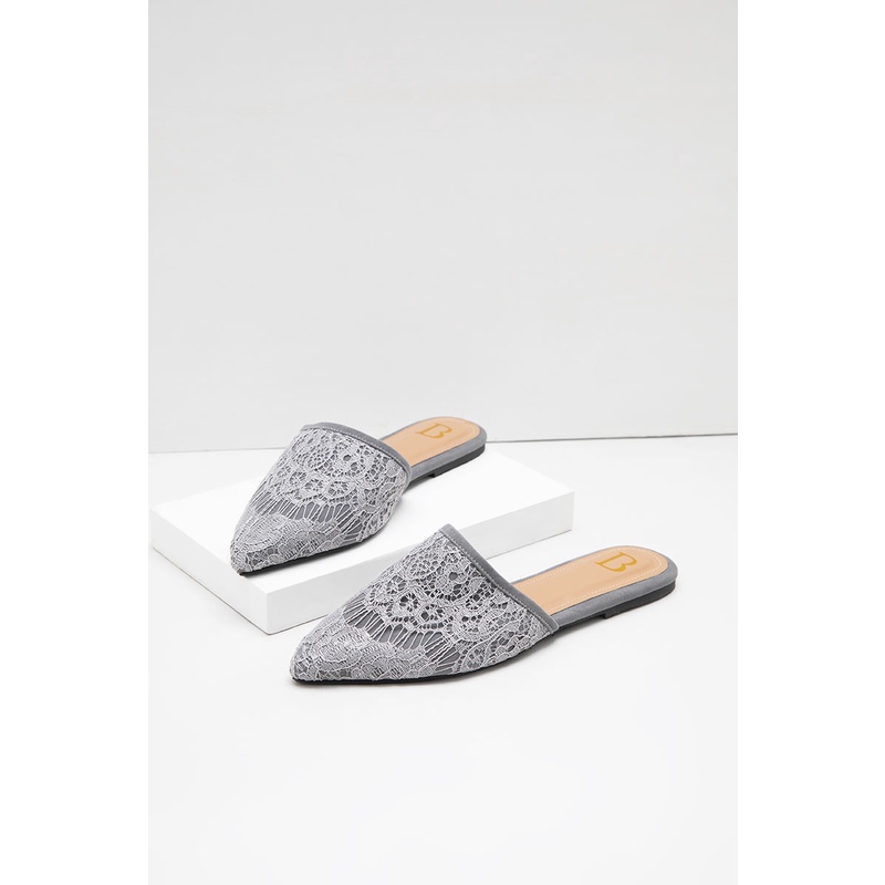 Jual Berrybenka - Sepatu Flatshoes Wanita Sofia Ayana Lace Mules ...