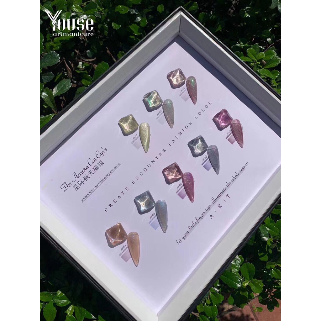 Jual Youse The Aurora Cat Eye Nail Gel Polish Set isi 8 Gel Polish ...