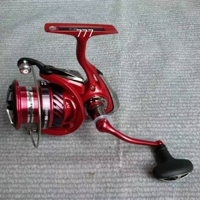 Jual Reel Pancing Daiwa Revros RR LT 1000 2500 3000 4000 5000 6000 - XH | Shopee Indonesia