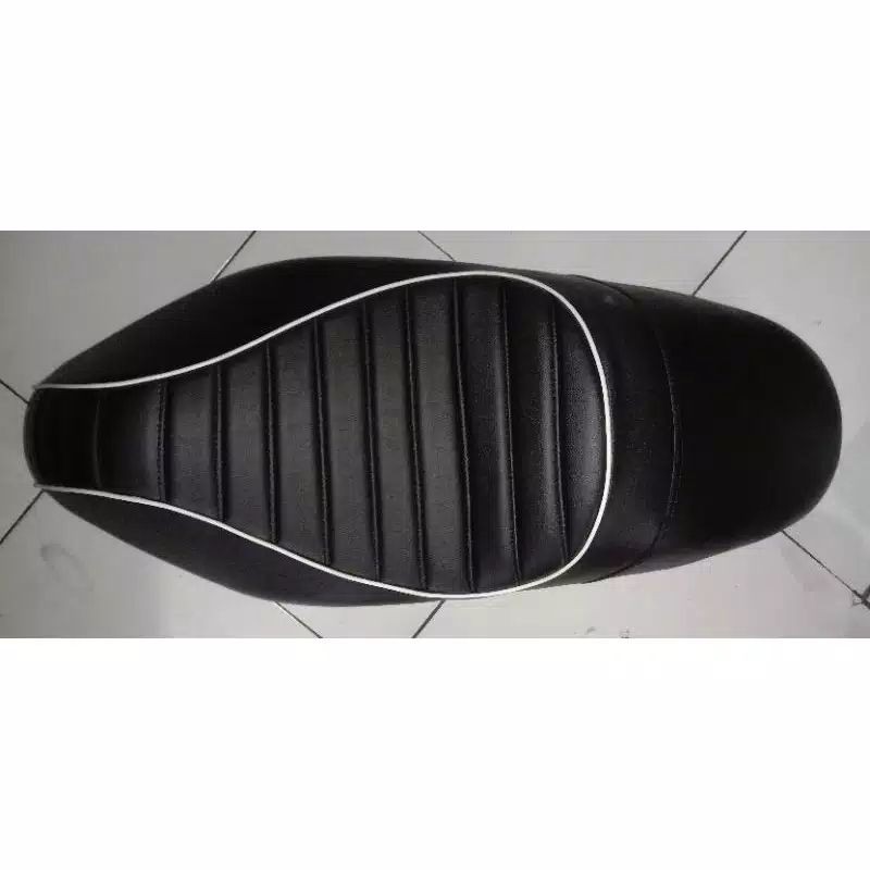 Jual Jok Honda scoopy jok caferacer scoopy karbu/scoopy fi/scoopy new ...