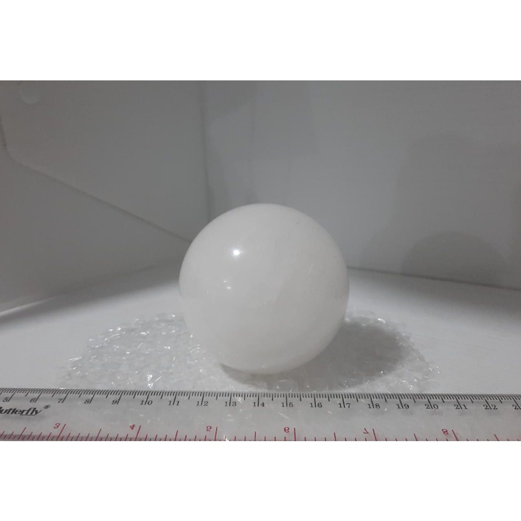 Jual Natural White Calcite Sphere 7 cm ( 496 grams) | Shopee Indonesia