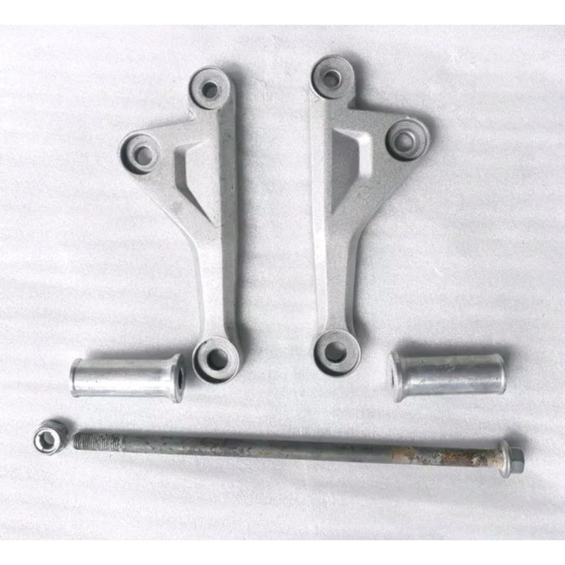 Jual Engine Hanger Bracket Dudukan Gantungan Pangkon Tutup Rangka Body ...