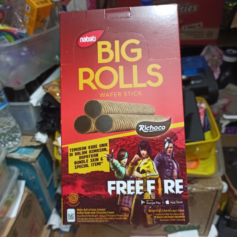 Jual Wafer Big Rolls Roll Stick Isi Krim Cokelat Richoco | Shopee Indonesia