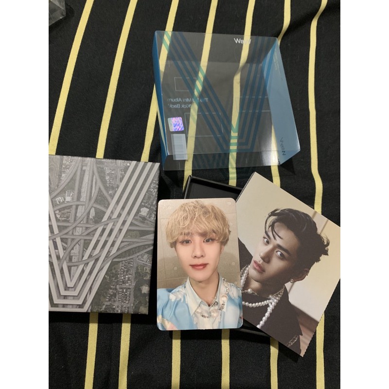 Jual KIT Album Wayv Kick Back | Shopee Indonesia