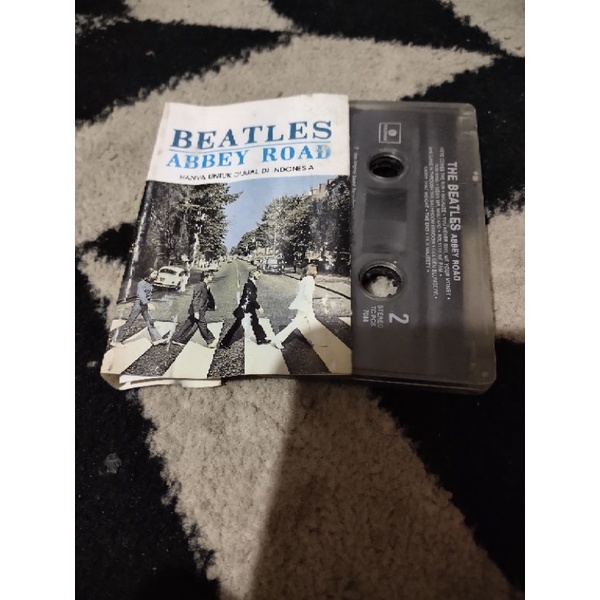 Jual kaset pita the beatles / abbey road | Shopee Indonesia