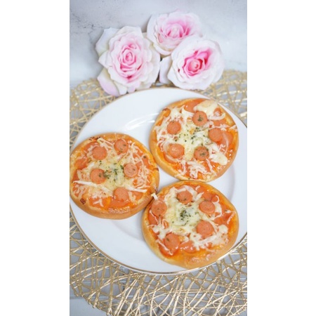 Jual Roti Satuan | Roti Sarapan Pizza Sosis Bakso | Shopee Indonesia