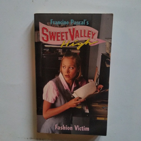 Jual Original bekas SWEET VALLEY High Fashion Victim - Francine Pascals ...