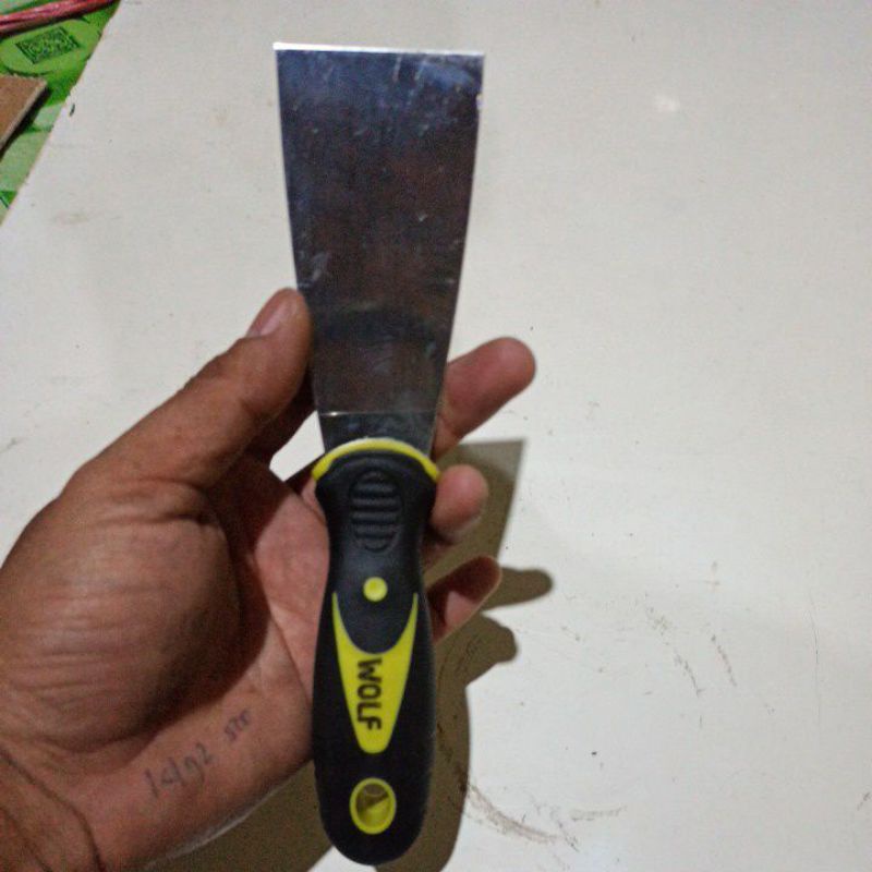 Jual skrap, pisau dempul,kape gagang karep merk wolf | Shopee Indonesia