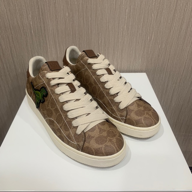Jual Sepatu Sneakers Coach Signature Tyrex Rexy Limited Edition warna ...