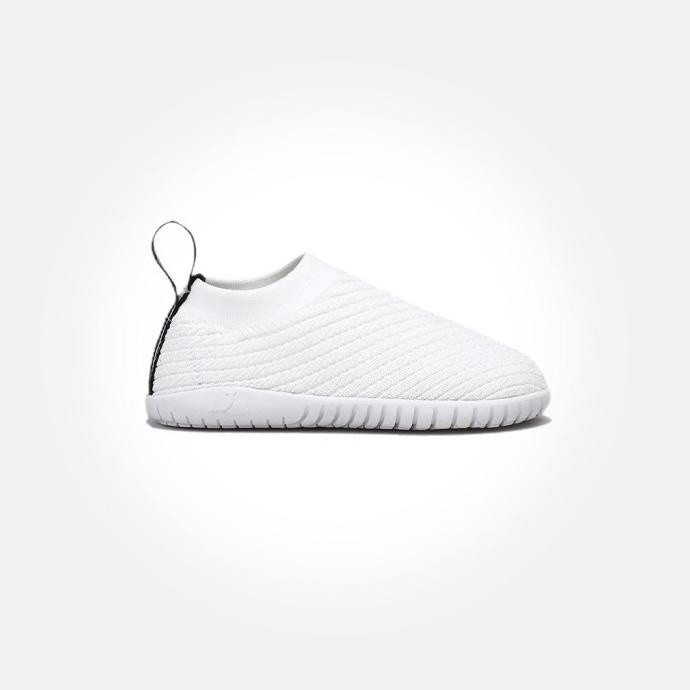 Jual Gallop Sneaker - Whitelab. on White (Sepatu Anak PYOPP) | Shopee ...