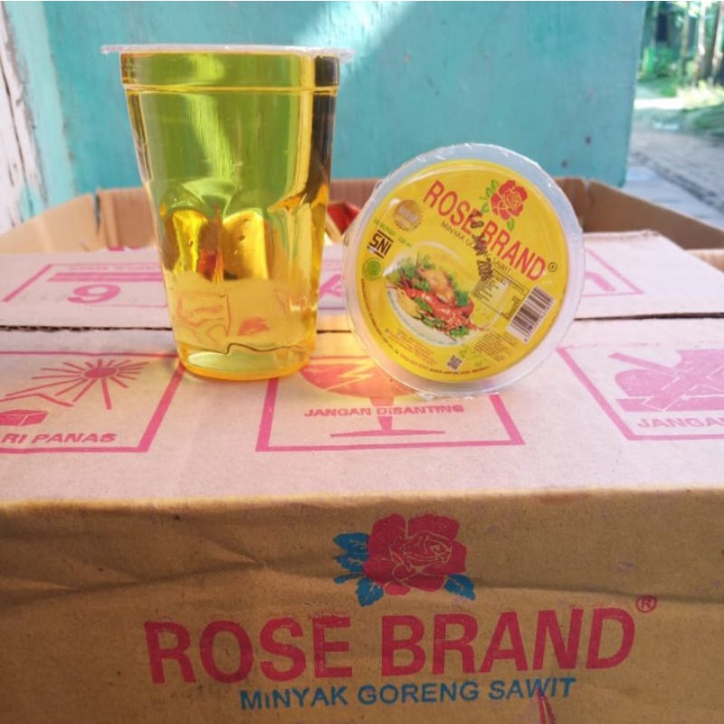 Jual Minyak Goreng Rosebrand Gelas 1 dus isi 48 gelas uk 220ml | Shopee ...
