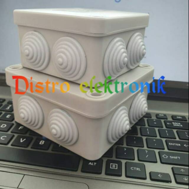 Jual Duradus 10.5 cm x 10.5 cm doradus box Untuk pengaman kabel cctv ...