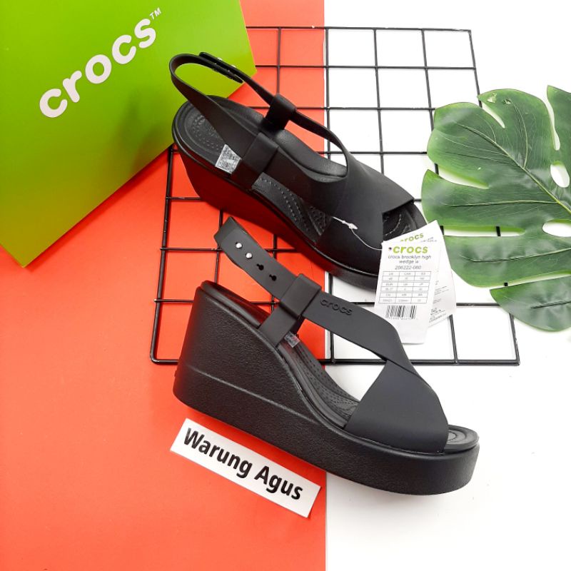 Jual Crocs Brooklyn Wedge 8 cm Hitam - Warung Agus | Shopee Indonesia