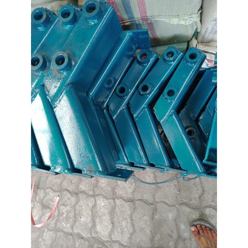 Jual hit traktor quick G1000 / G1000 boxer / G3000 boxer | Shopee Indonesia