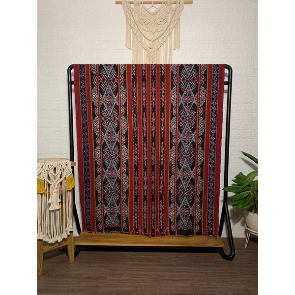 Jual kain tenun blanket warna merah kalem motif | Shopee Indonesia