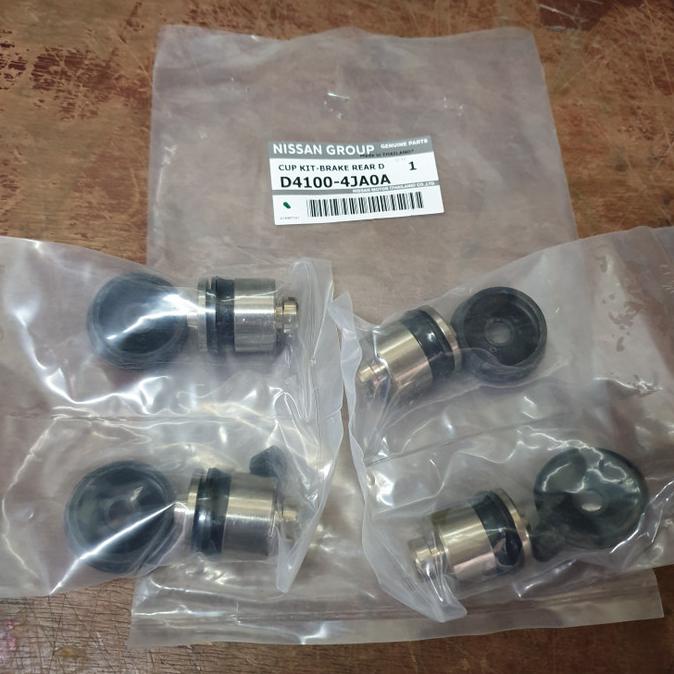 Jual Np300 Navara D23 Cup Kit Wheel Cylinder Master Rem Belakang Ori ...