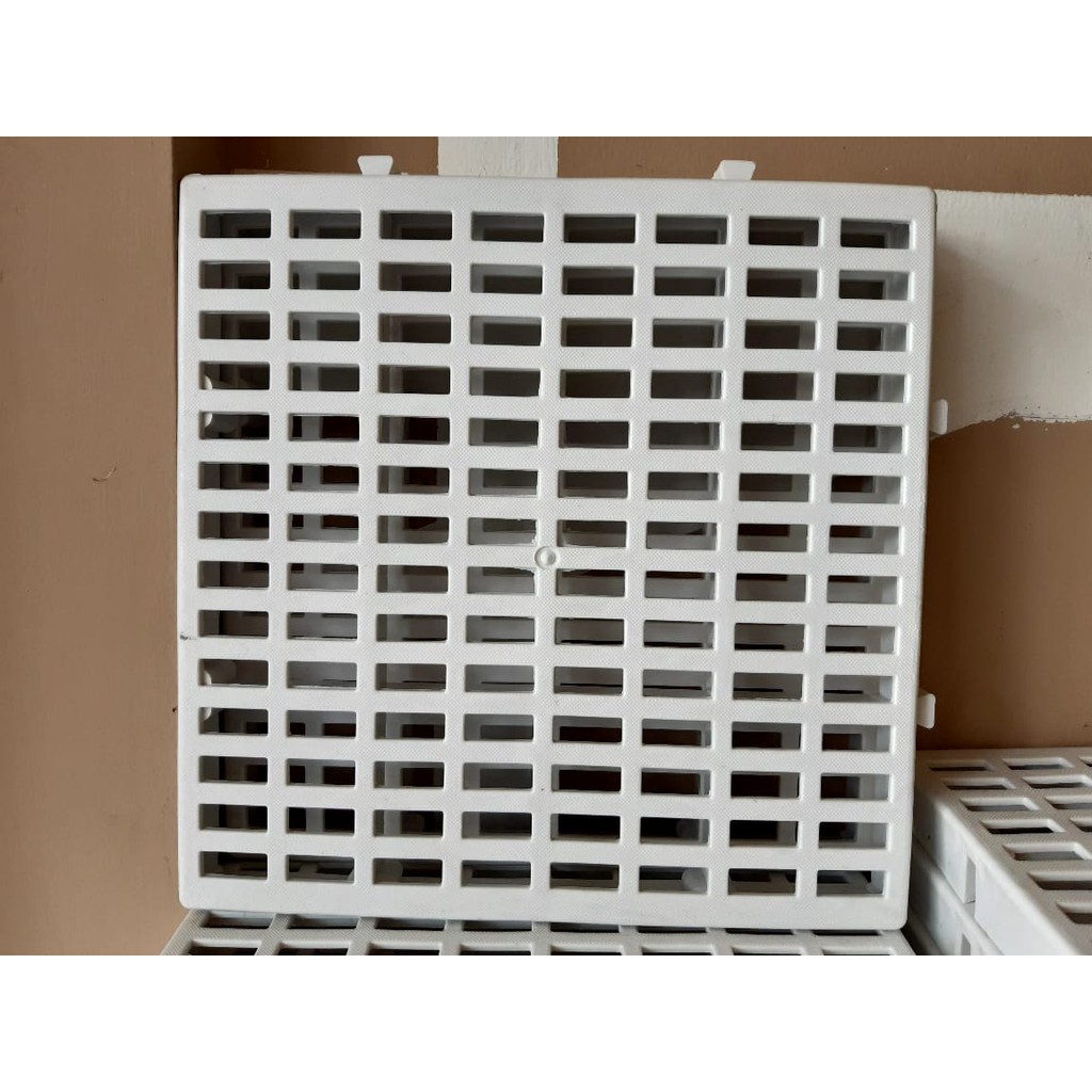 Jual Tatakan Alas Kandang Anjing Kucing Kelinci Footrest Palet Kandang 30*30 cm | Shopee Indonesia