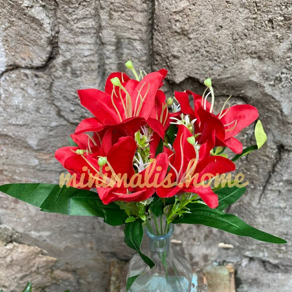 Jual Bunga Lili Plastik Tanpa Vas / Pot Lily Artificial Kembang Sepatu ...