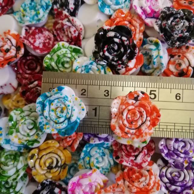 Jual Resin mawar batik, 2cm (60pcs) | Shopee Indonesia