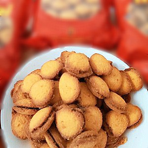 Jual Cookies Love 100gr Cookie Lebaran Cookie Nanas Love Cookie Hampers ...
