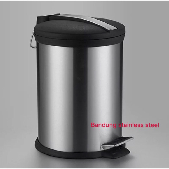 Jual Tempat tong sampah 12 liter stainless injak Rubbish bin tutup plastik rumah murah | Shopee ...