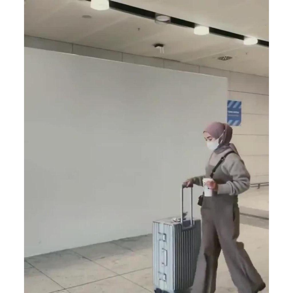 Jual Lozy Hijab - Raola Outer ( Outer Wanita Linen ) | Shopee Indonesia