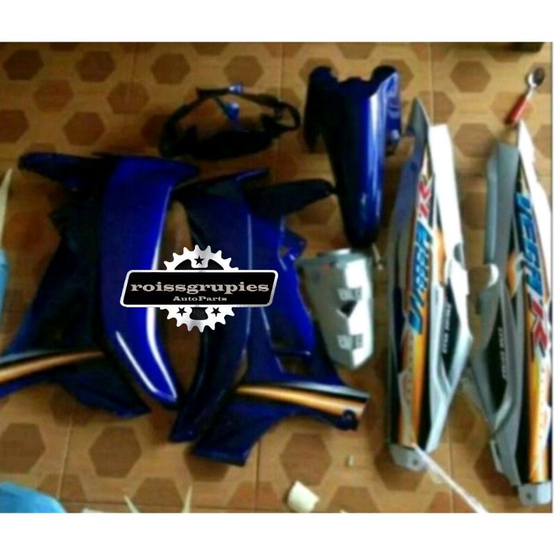 Jual PAKET BODI VEGA R NEW FULL SET BODY HALUS WARNA BIRU SILVER ...