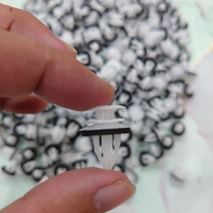 Jual Klip Kancing Clip Pengunci Doortrim BMW E30 E36 E38 E39 E46 E90 ...