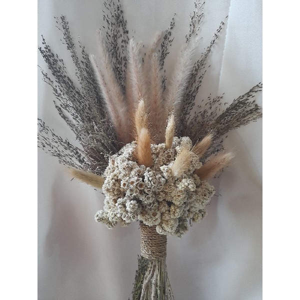 Jual handbouquet prewed/buket bunga wisuda/buket bunga kering / hiasan ...