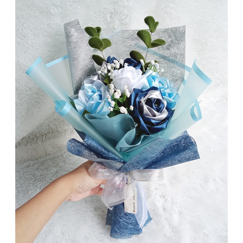 Jual Buket Mawar Satin Spray Rose isi 6 bunga | Shopee Indonesia