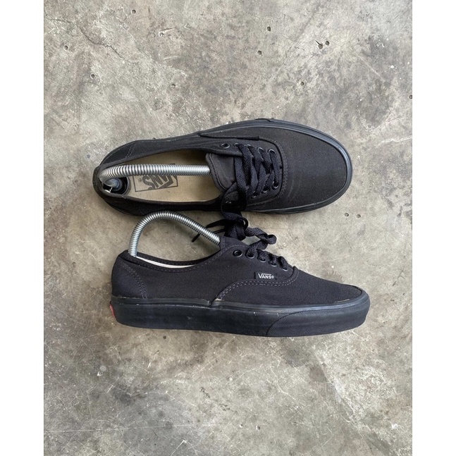 Jual VANS AUTHENTIC FULL BLACK | Shopee Indonesia