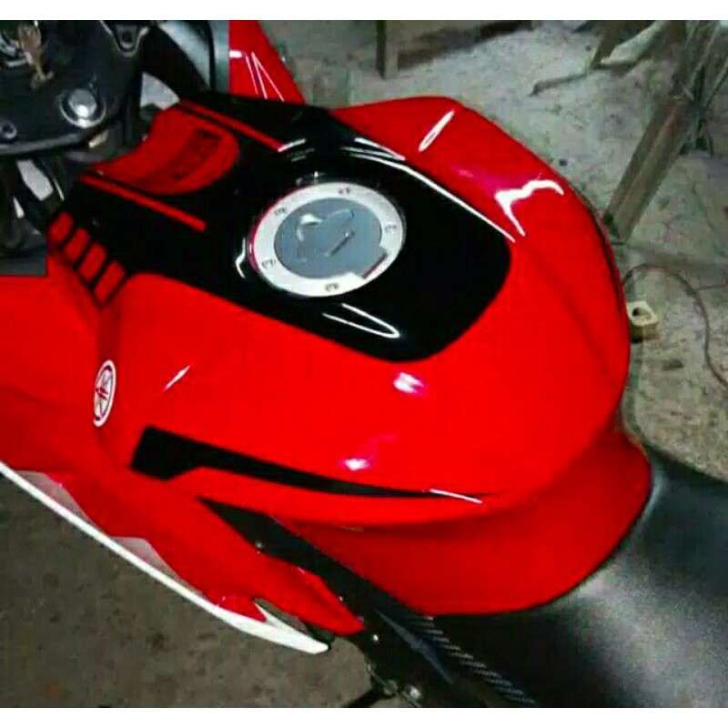 Jual Cover tanki r15 v2 model R1 Cover Tangki R15 / Kondom Tangki R15 ...