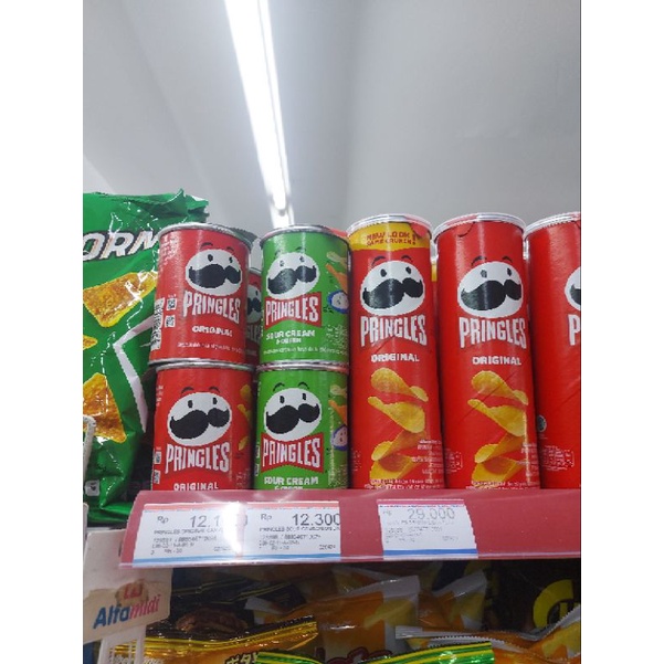Jual Pringles sourcream ijo exp 08-2023. Kemasan Kaleng 42 Gram kecil ...