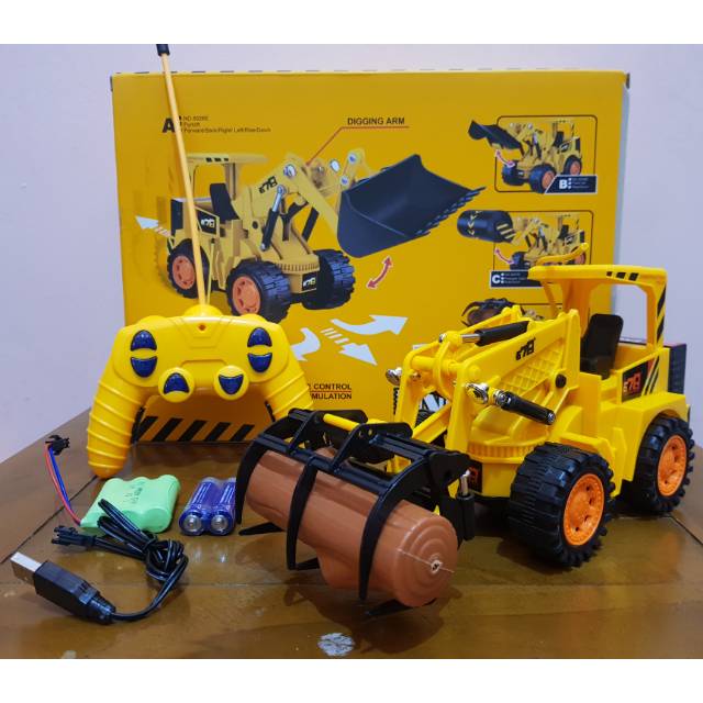 Jual Mainan RC Car Traktor Kayu - Mainan Remote Control Forklift ...