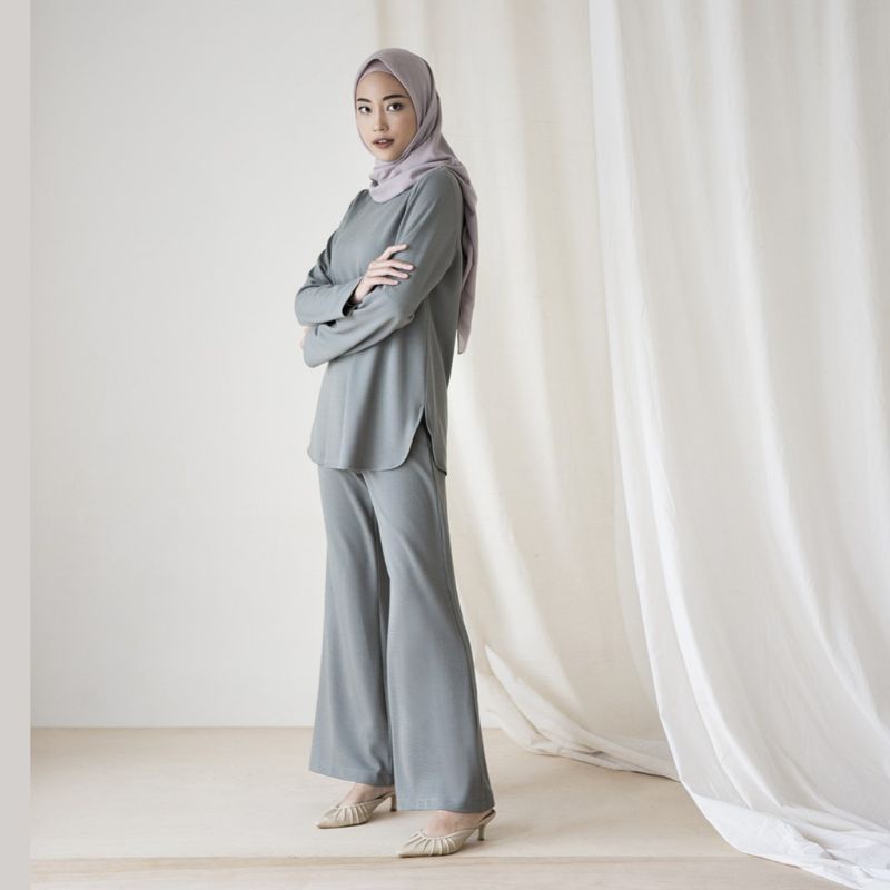 Jual Pistachio Akkhara by @askalabel - One Set bahan knit rajut warna hijau pistachio full ...