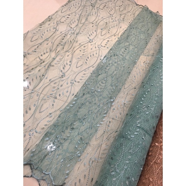 Jual Kain Brokat Tile Mutiara Mahogany warna rose gold | Shopee Indonesia