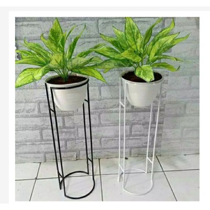 Jual POT BUNGA BESI / Standing Pot new model tabung/ dudukan pot Belah ...