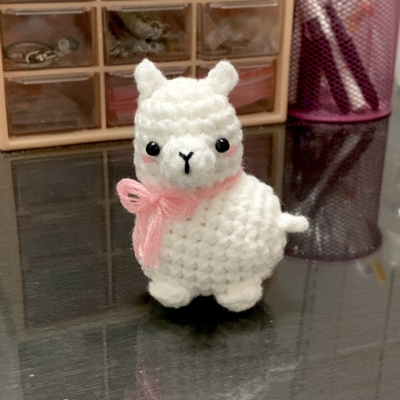 Jual gantungan kunci boneka rajut amigurumi alpaca / keychain llama ...