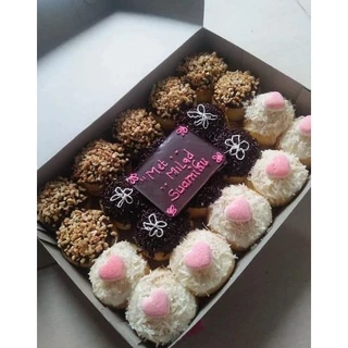 Jual donat mini ultah Harga Terbaik & Termurah Desember 2025 | Shopee ...