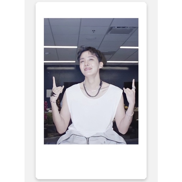 Jual BTS JHOPE POLAROID (ORIGINAL INSTAX POLAROID) | Shopee Indonesia
